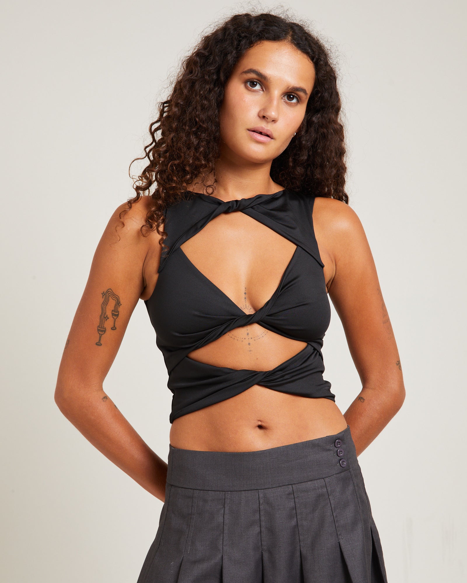 Kaia Twist Tank Top – General Pants Co.