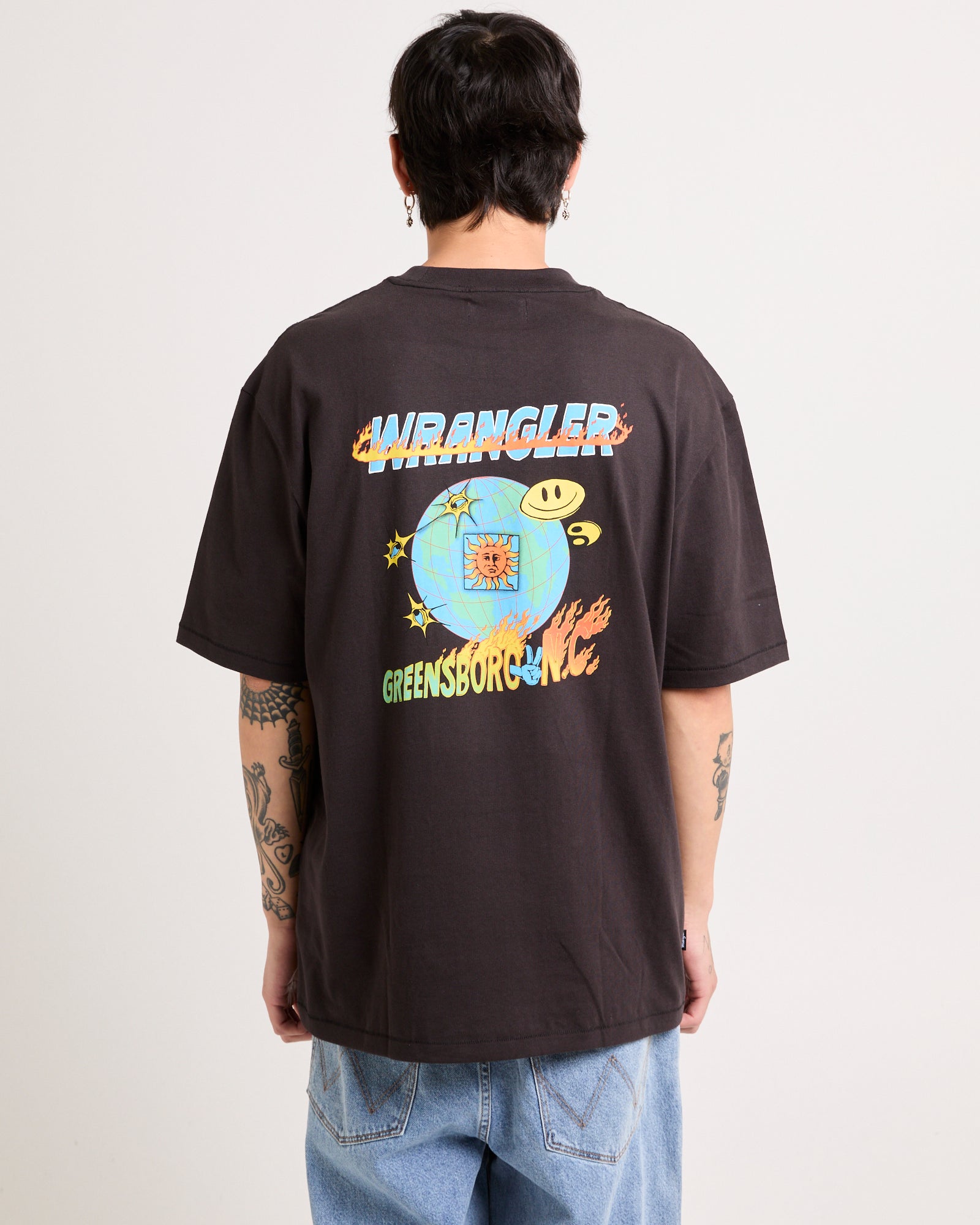 World Tour Slacker T-Shirt – General Pants Co.