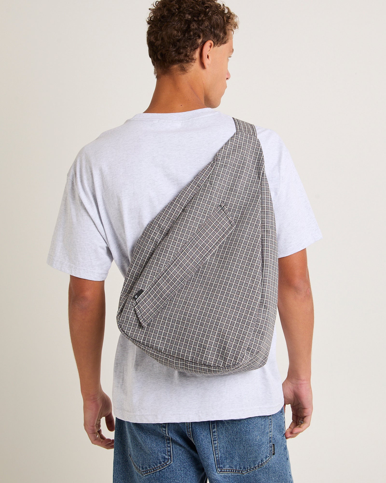 Sumo Sling Bag – General Pants Co.