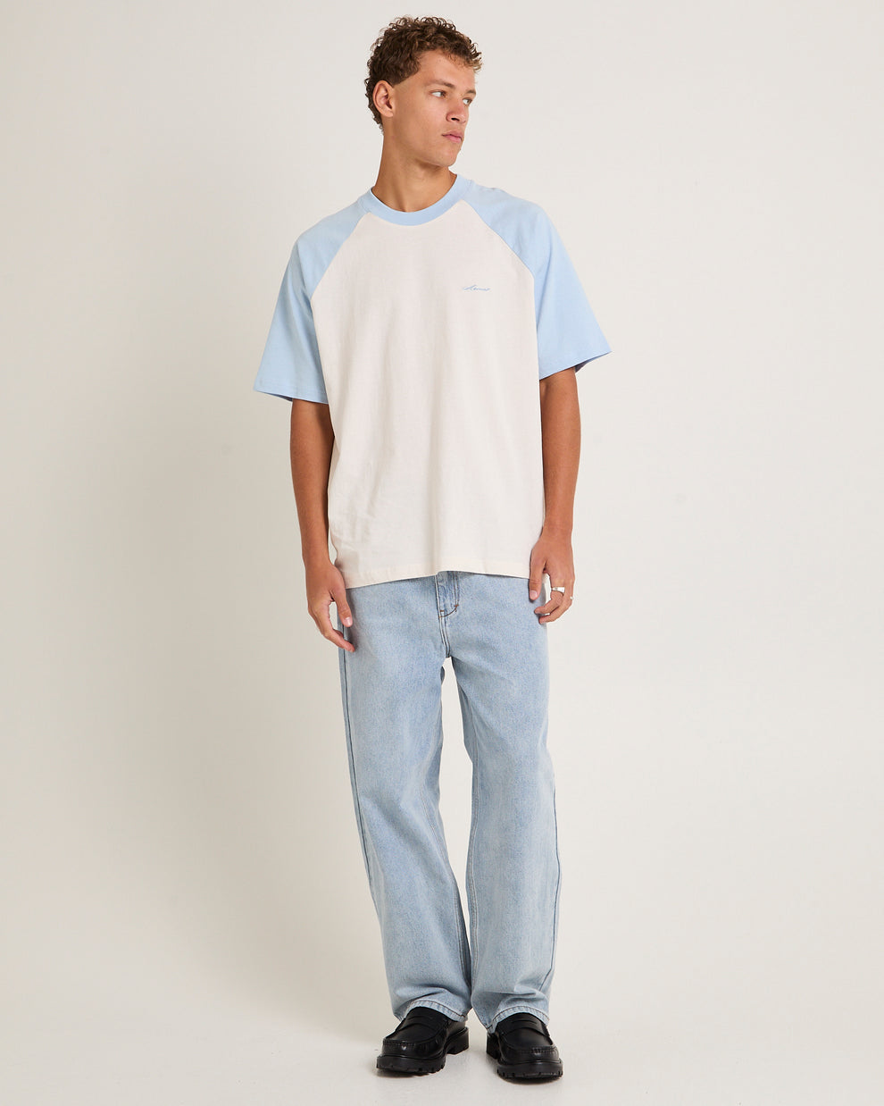 Script Raglan T-Shirt – General Pants Co.