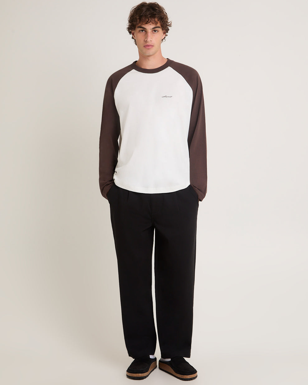 Script Long Sleeve Raglan T-Shirt – General Pants Co.